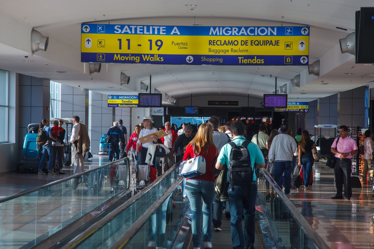 Moving to Panama from US/Canada: Legal Checklist 2026 | Paralelaw